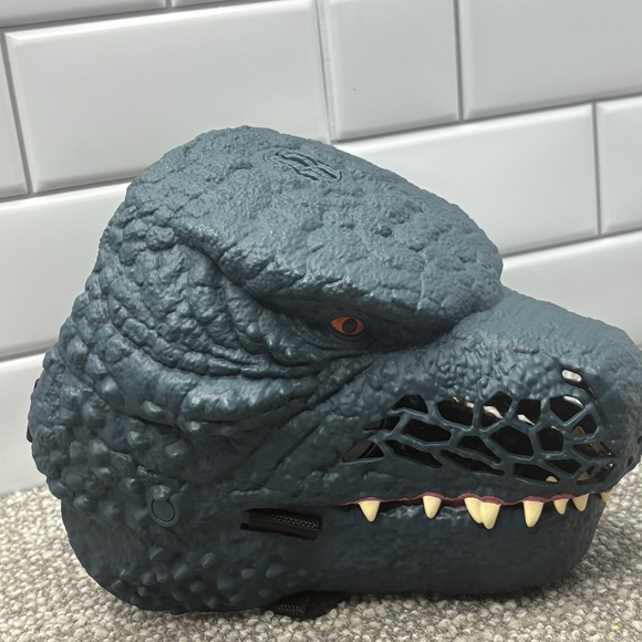 Playmates Toys | Toys | Godzilla X Kong The New Empire Godzilla Titan ...